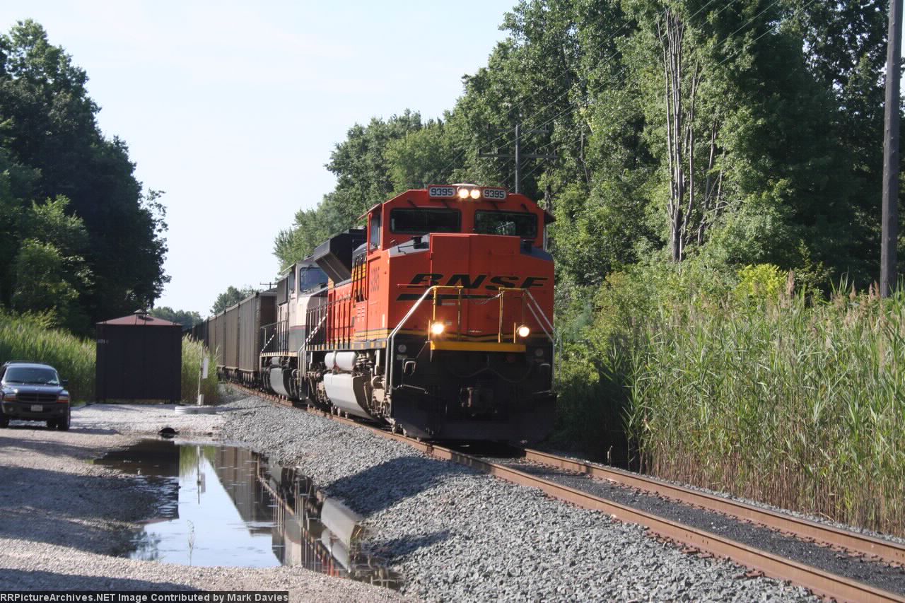 BNSF 9395